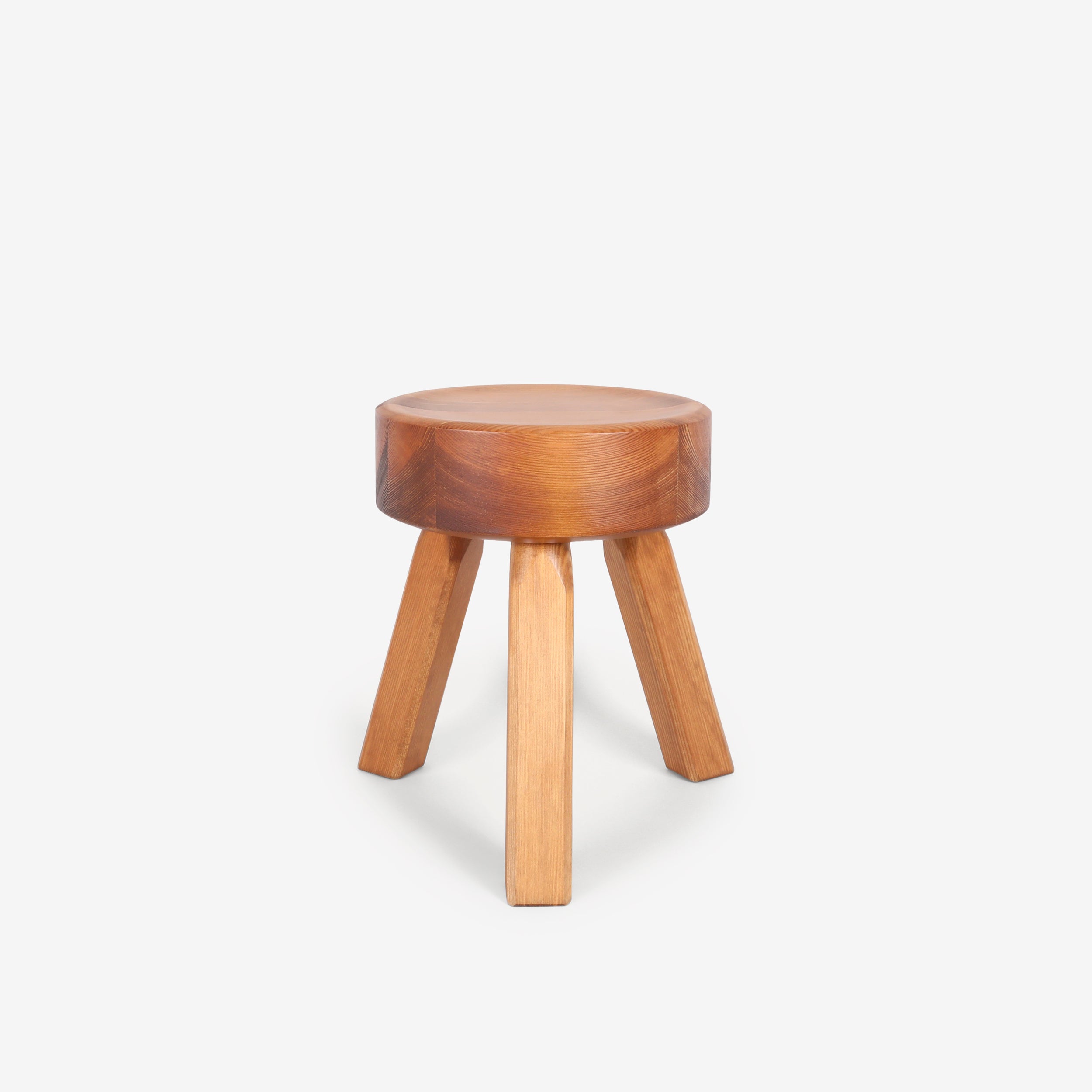 AML Stool – Leibal