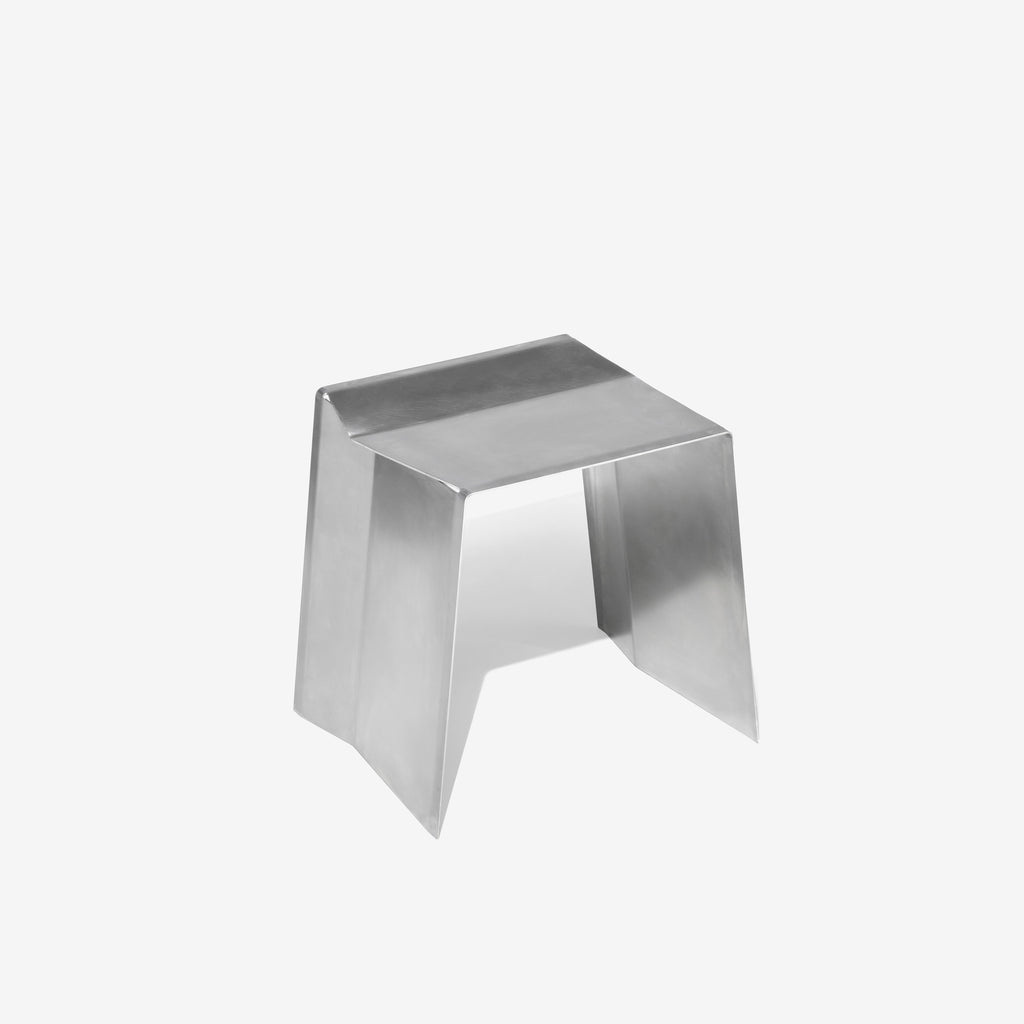 Camber Stool – Leibal