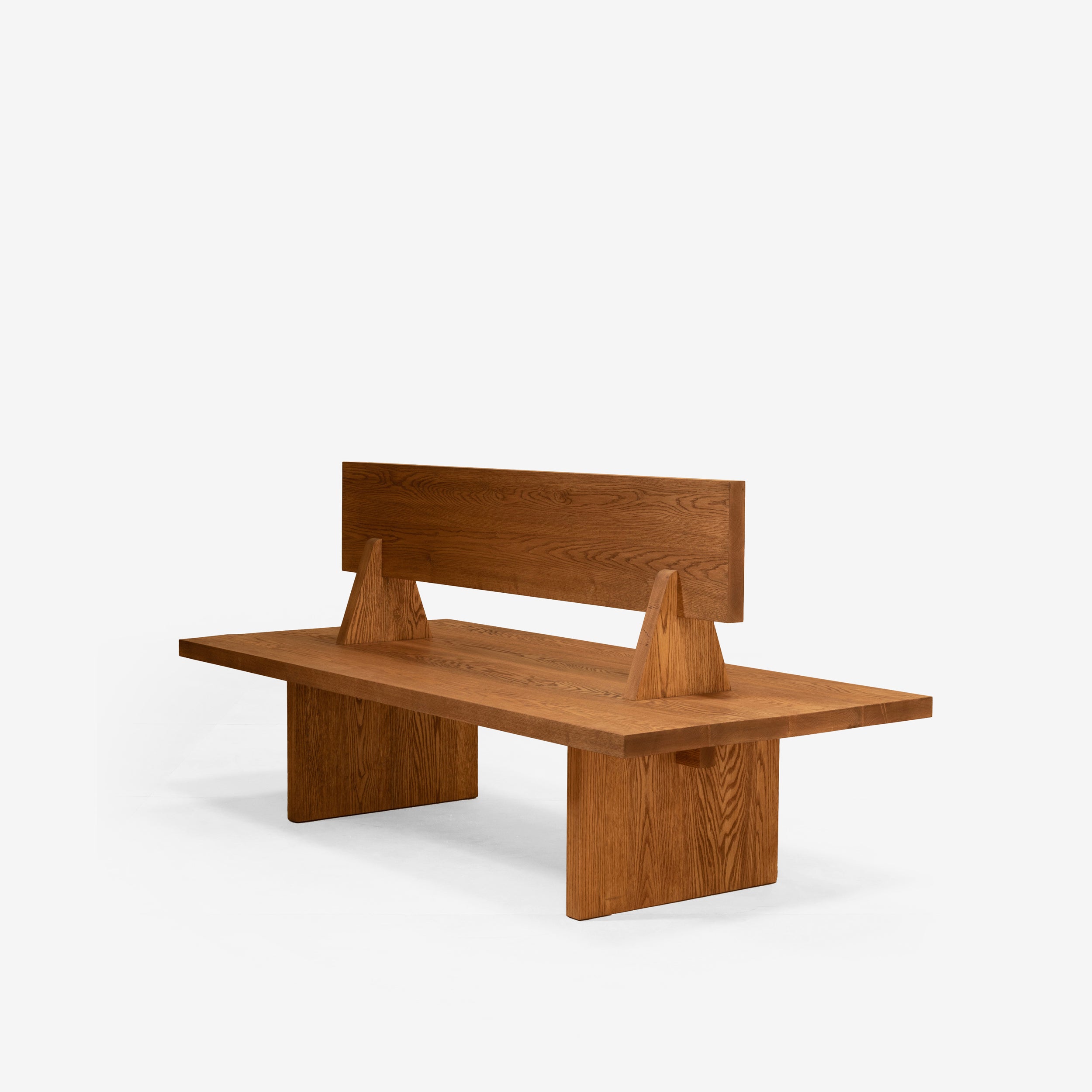 Kandalama Perch Bench – Leibal